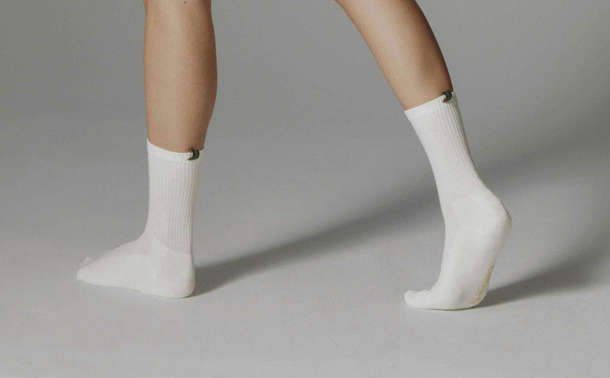 White Sock Guide – Comme Si